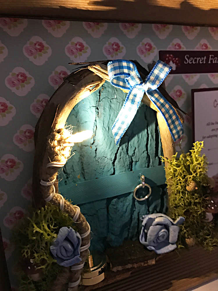 Secret Fairy Door with magical light – The Little Dearies